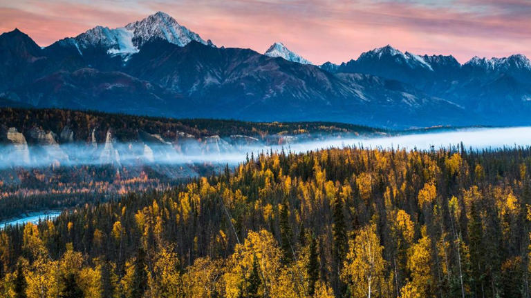 Azamara Cruises Unveils New Immersive Alaska Cruisetour Packages