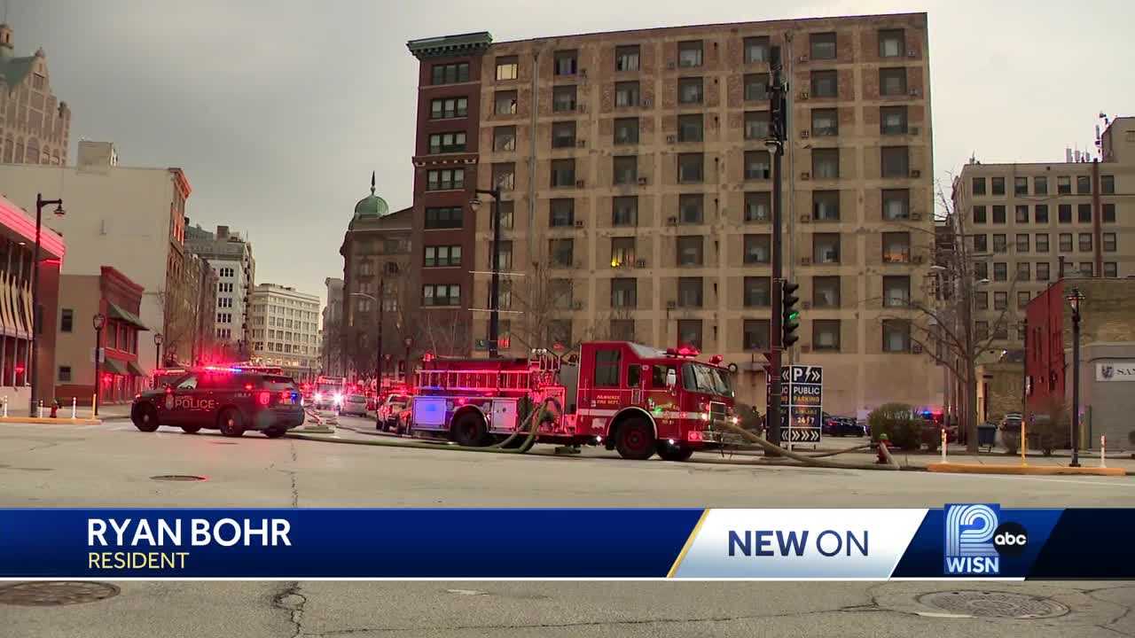 Fire triggers major response at downtown Milwaukee apartment building