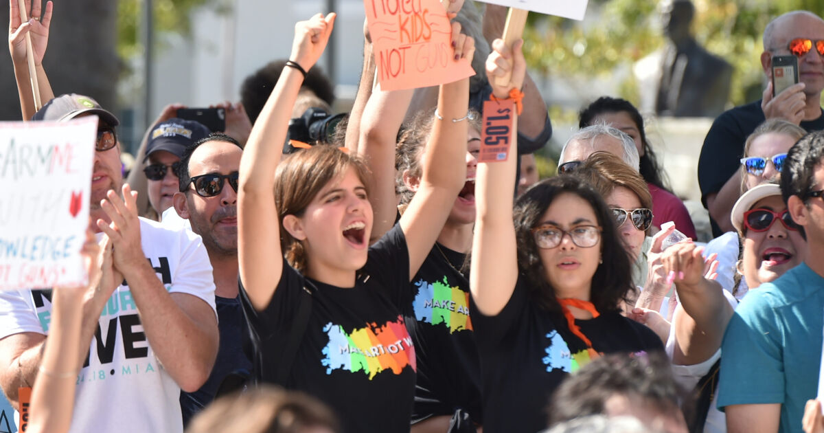 Trump administration opens a “snitch line” to report trans kids getting ...