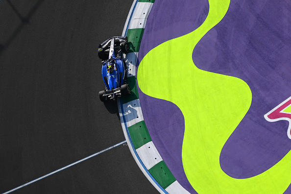 Lewis Hamilton slammed by F1 rival over 'dangerous' driving at Saudi Arabia Grand Prix