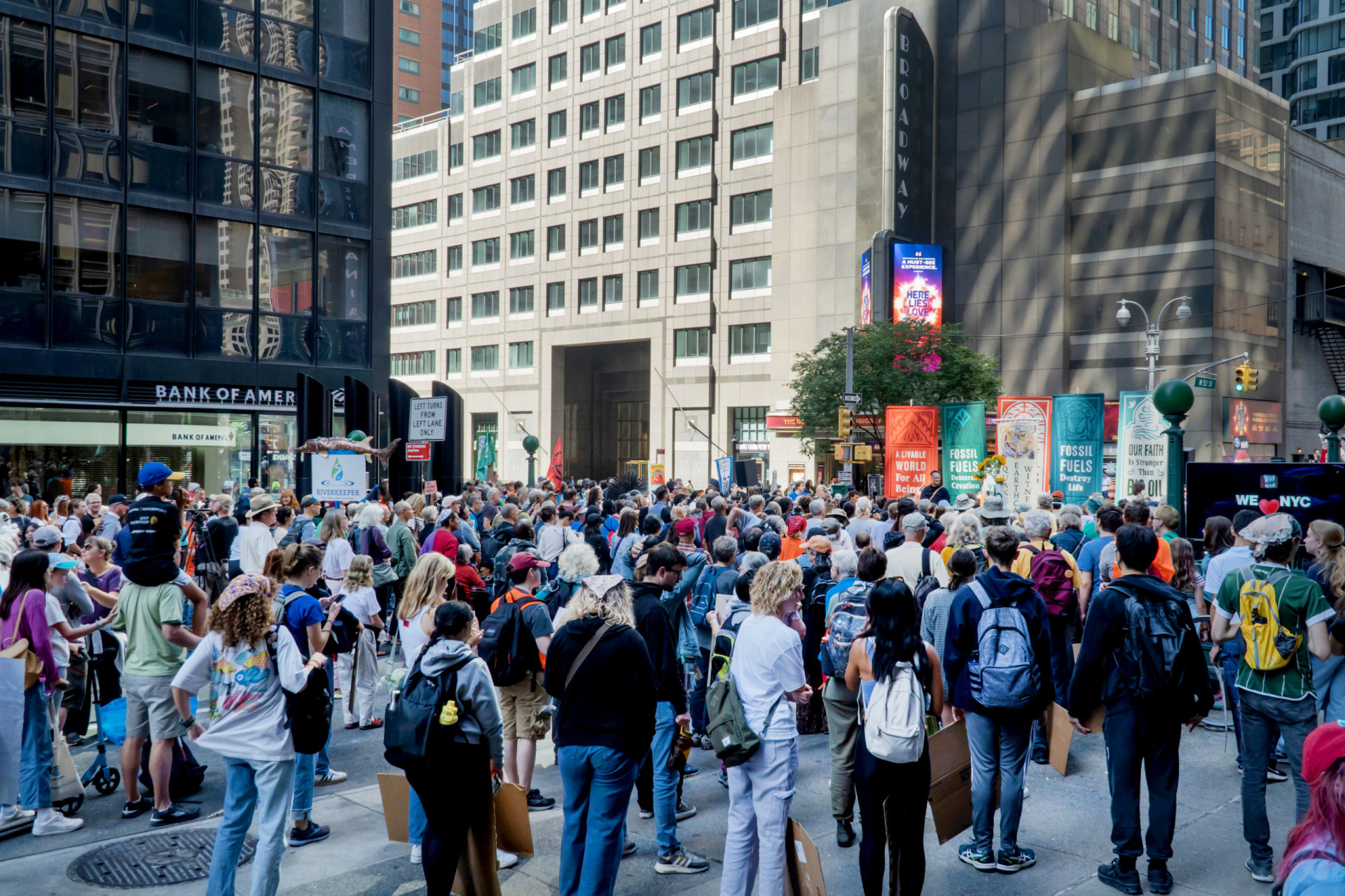 The bystander effect: the psychology behind a social phenomenon