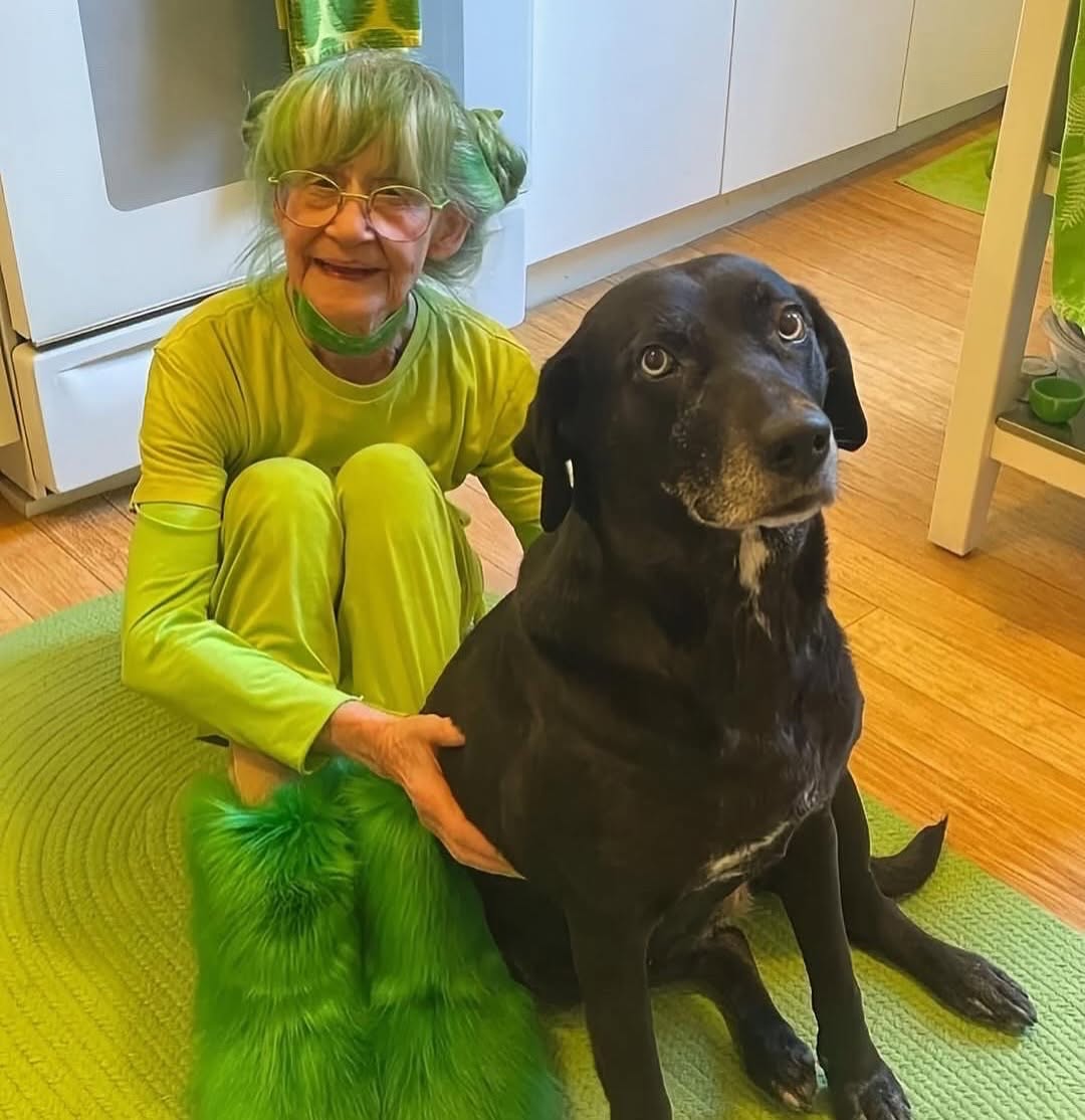 Elizabeth Sweetheart: a mulher que vive intensamente a cor verde