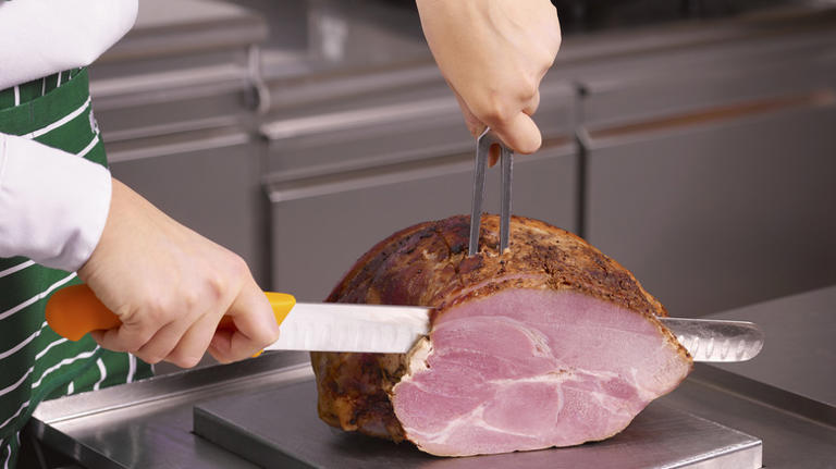 The One Step You Seriously Shouldn't Skip When Cooking Ham