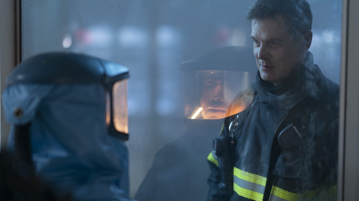 Peter Krause Reacts to Shocking ‘9-1-1’ Death: ‘It Is a Loss’