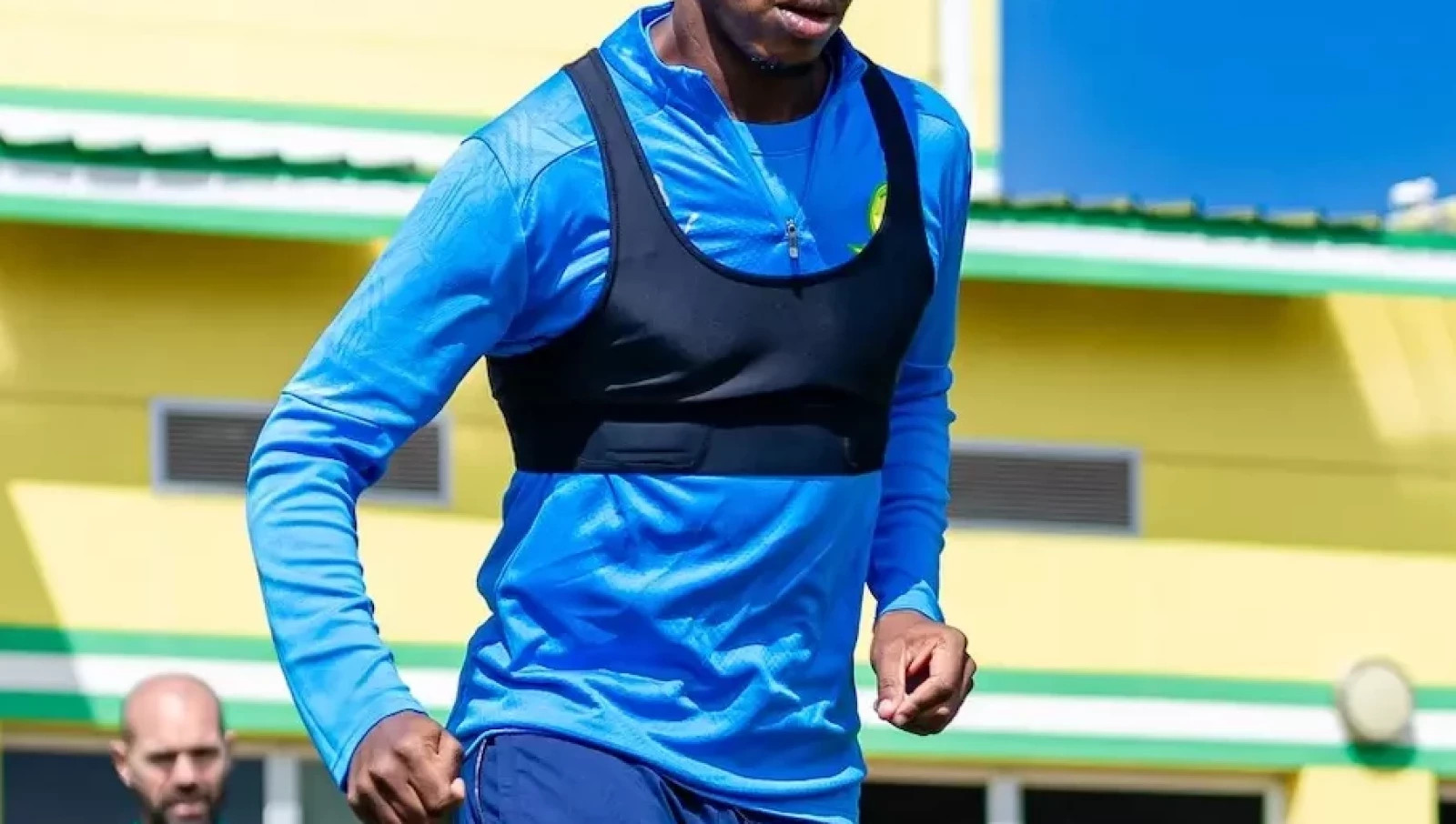 Themba Zwane on World Cup test as Mamelodi Sundowns depart for USA