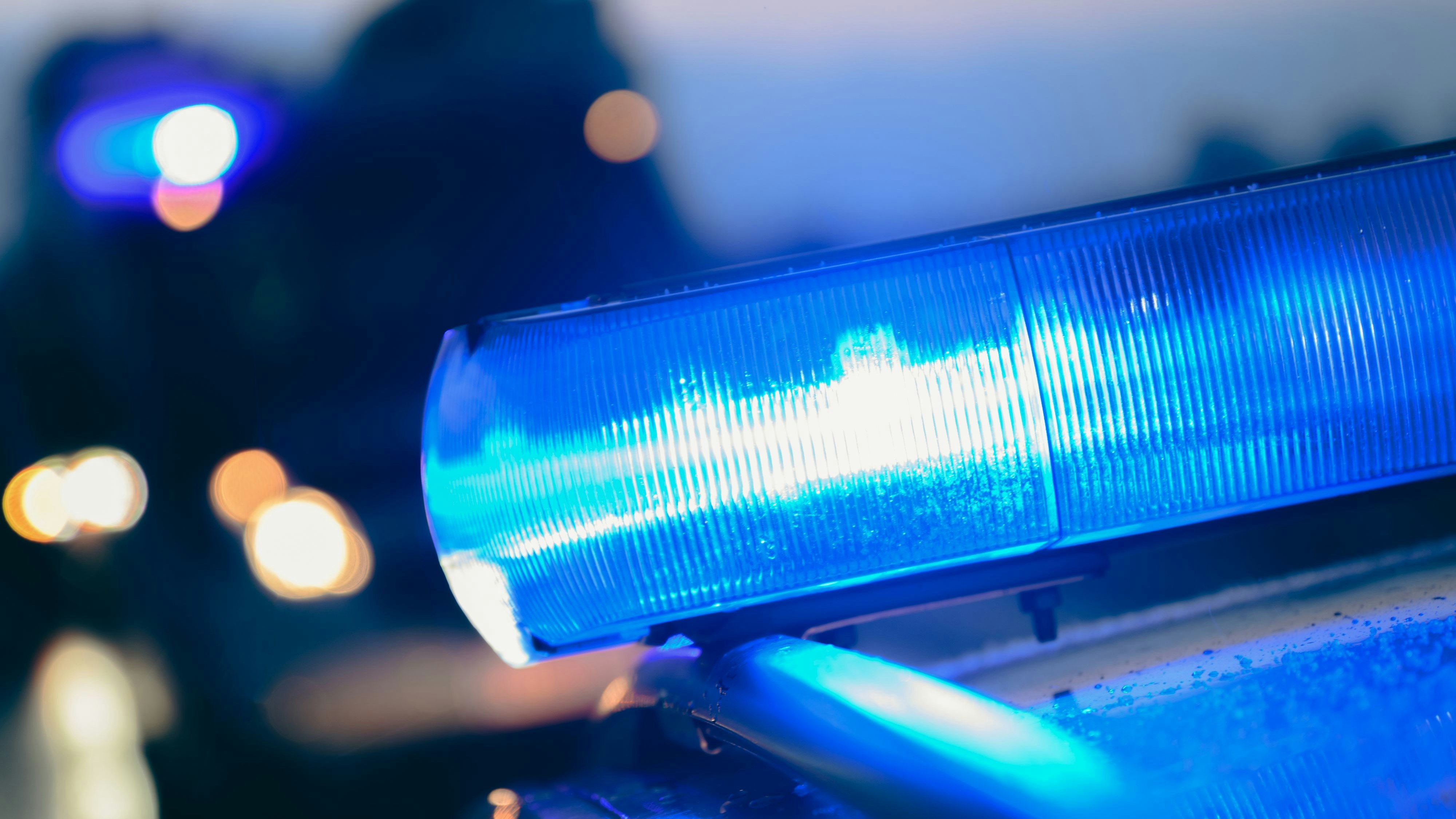 Mit 177 km/h auf der A5 – Führerschein und Auto weg