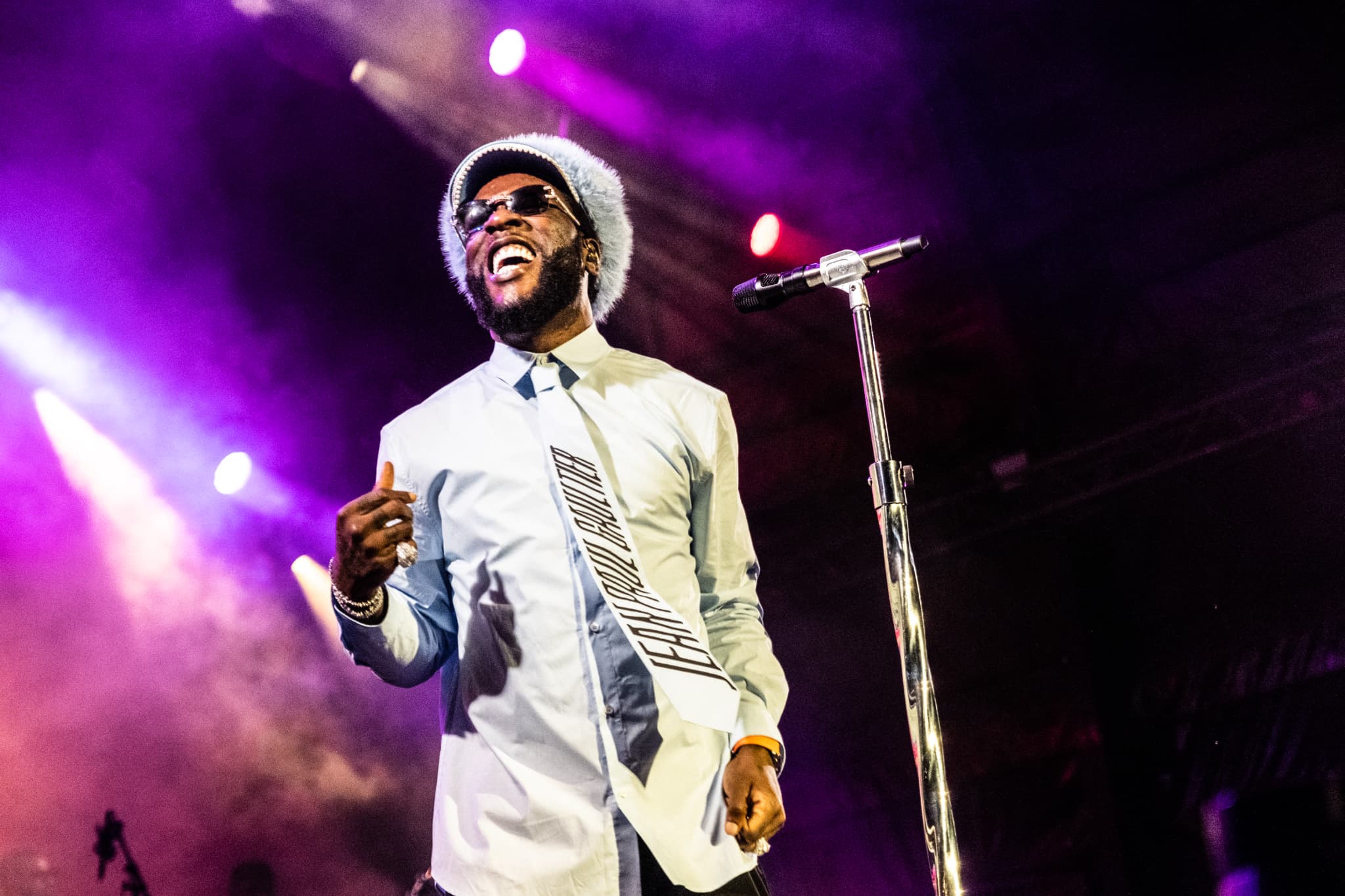 Werenoi, Dadju, Joé Dwèt Filé... Défilé d'invités au concert de Burna ...