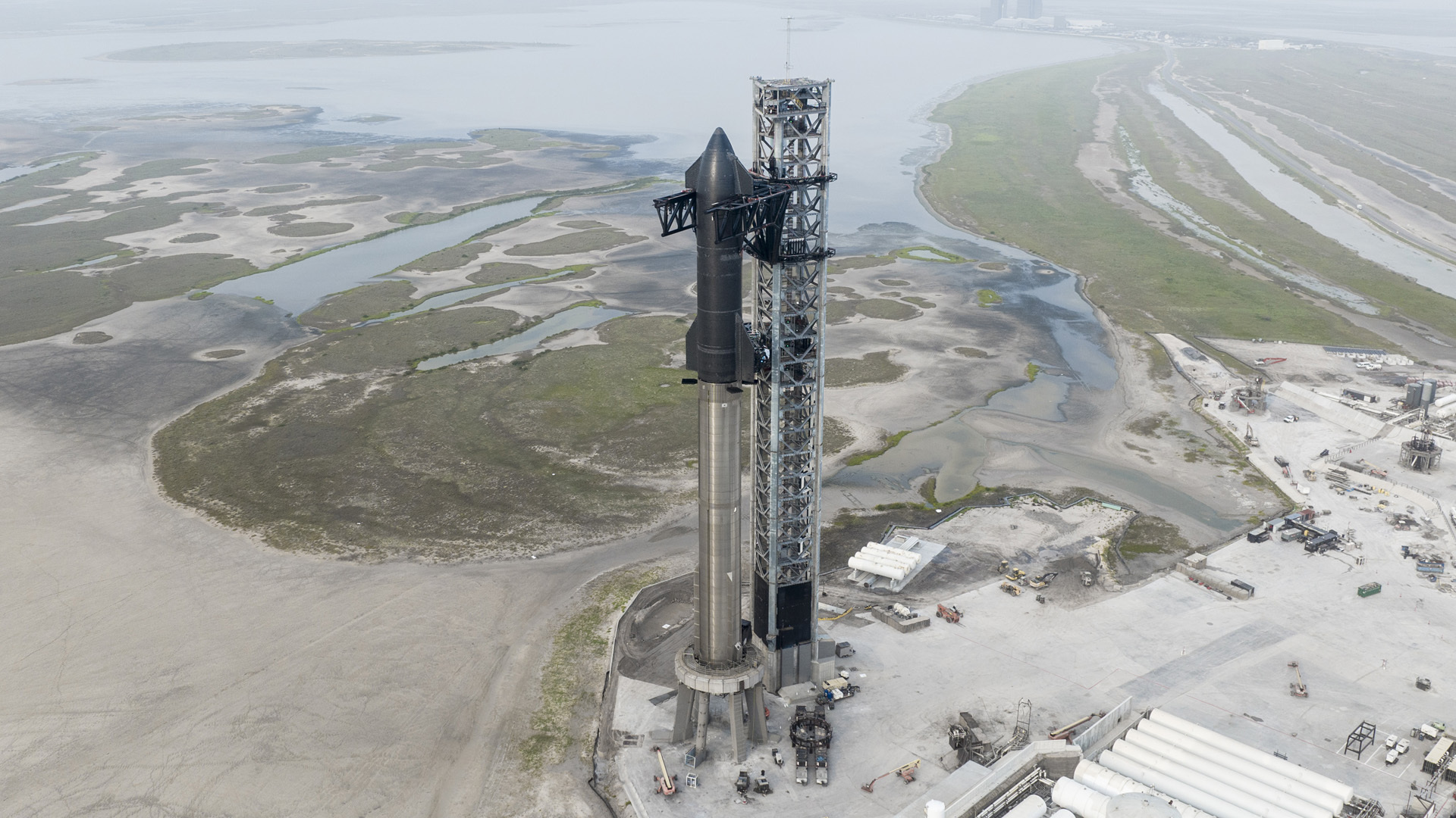 SpaceX Starship, Explained: What You Need to Know About Elon Musk's ...