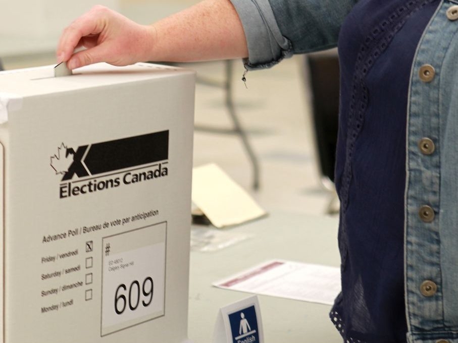 Advance voting opens for federal election
