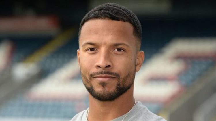 Former Manchester United academy star Joe Thompson passes away at 36 ...