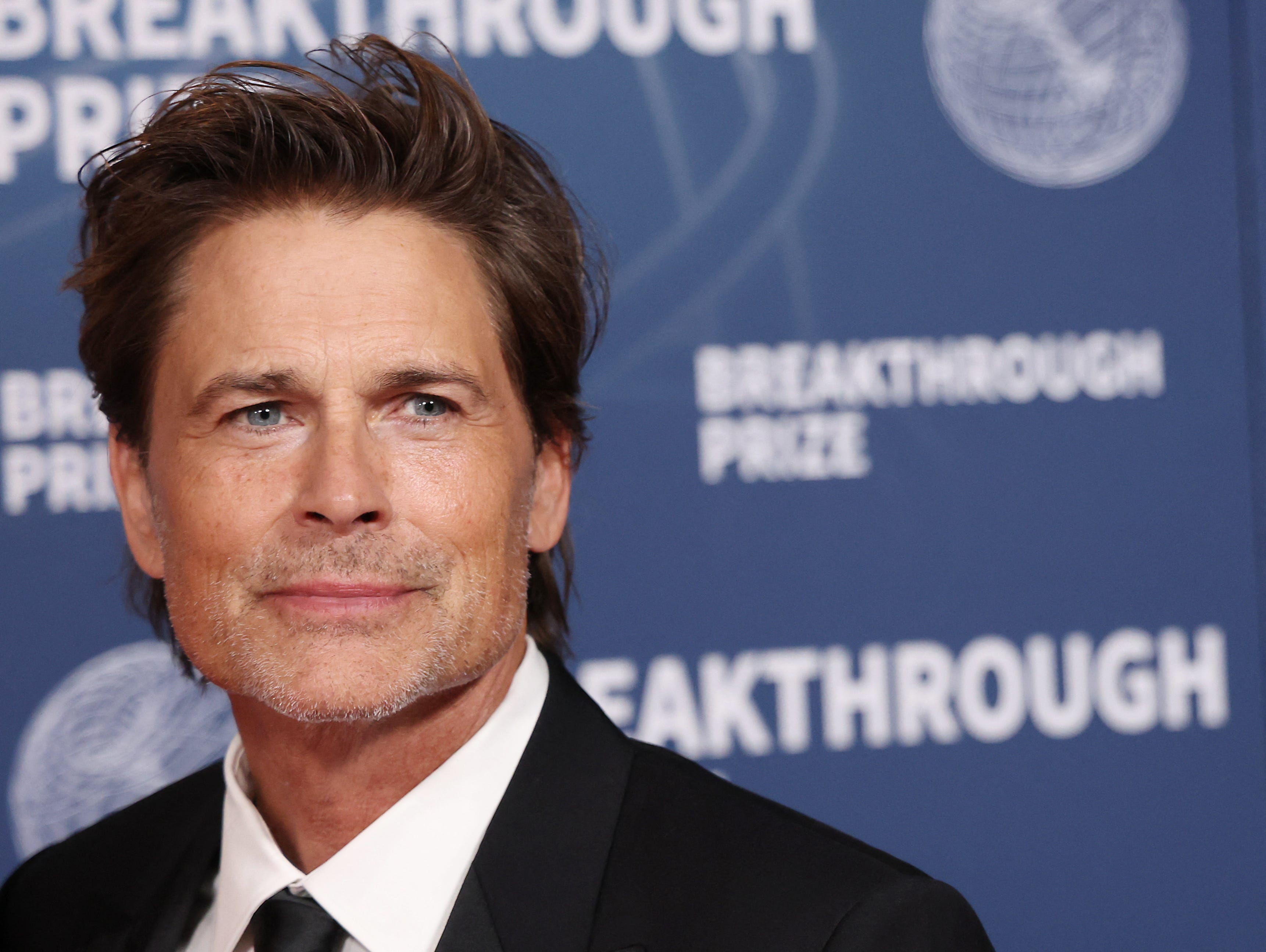 Rob Lowe gets candid on Ozempic, Atkins diet and eating like a 'caveman'