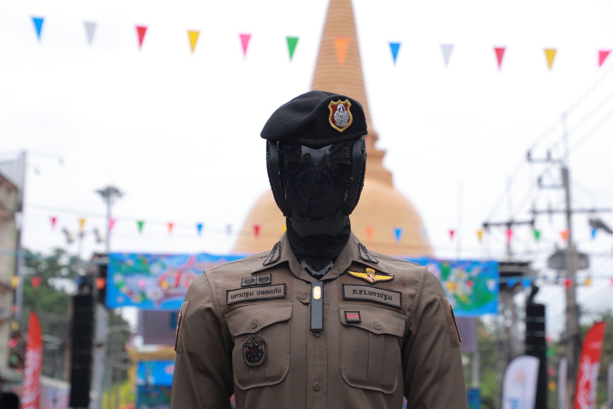 Thailand Debuts AI Police Robot for Festival Security