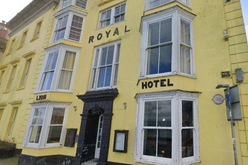 One of Tenby's oldest hotels in a Grade II listed building is to see ...