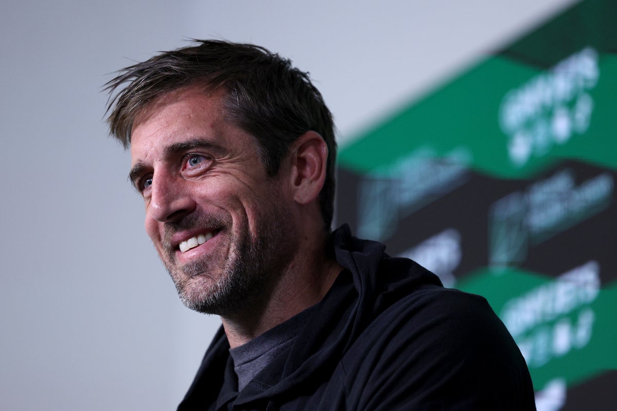 Aaron Rodgers reveals he’s in a ‘serious relationship’ amid ‘different ...