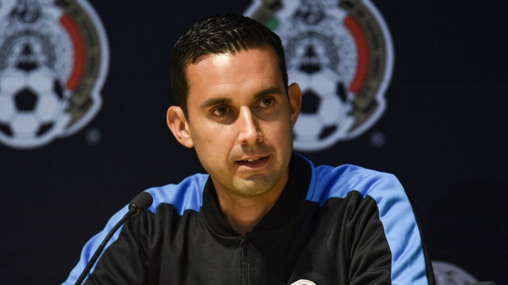 Elige FIFA a César Ramos como árbitro en el Mundial de Clubes 2025
