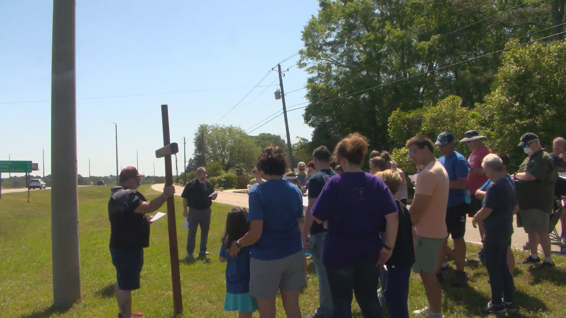 Coffee Co. churches participate in Good Friday Walk with the Cross
