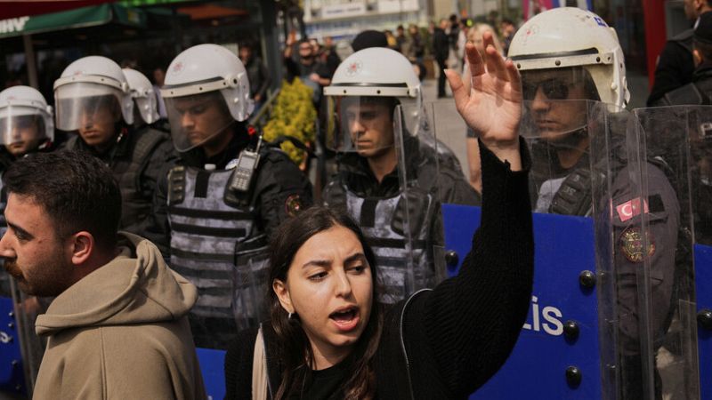 Almost 200 students, journalists on trial over Istanbul protests