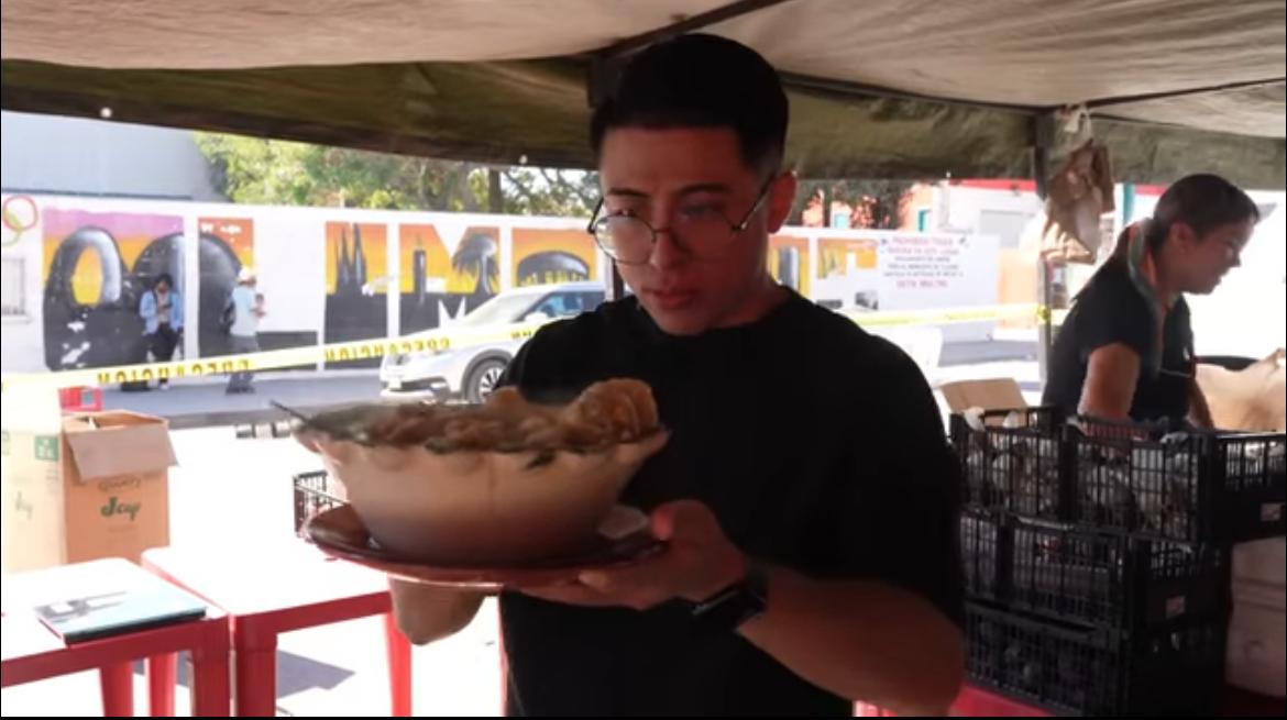 Ale Minero cumple con el reto de la “Cazuela más grande de Menudo” en ...