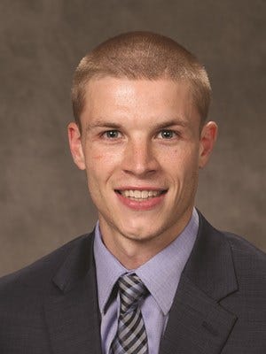 Bo Burkhart steps down as Washington High School boys basketball coach