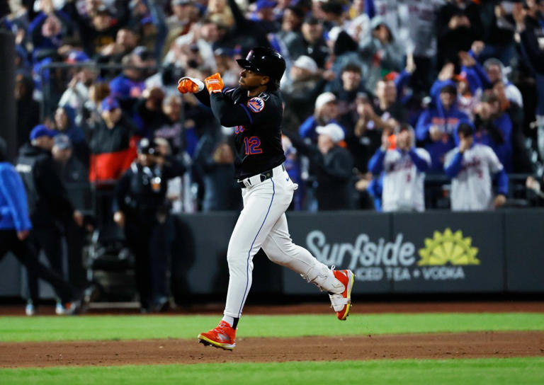 Francisco Lindor crushes walk-off homer to give Mets thrilling win over Cardinals