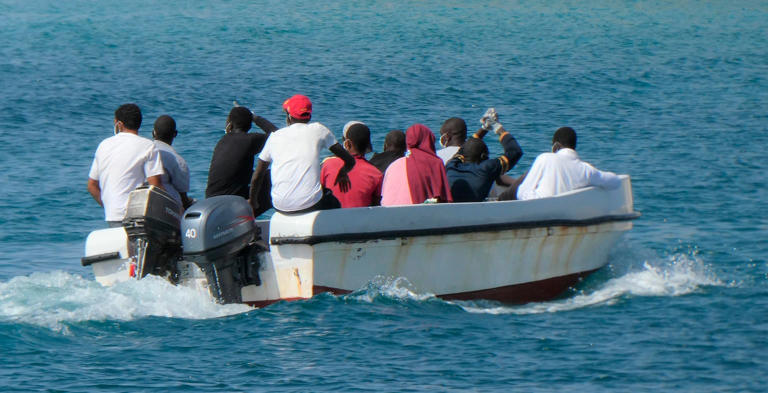 Suman 148 muertos por naufragio de barco en El Congo; sobrevivientes no ...