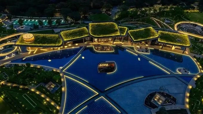 What makes DLF Camellias the ultimate status symbol for Delhi-NCR's elite?