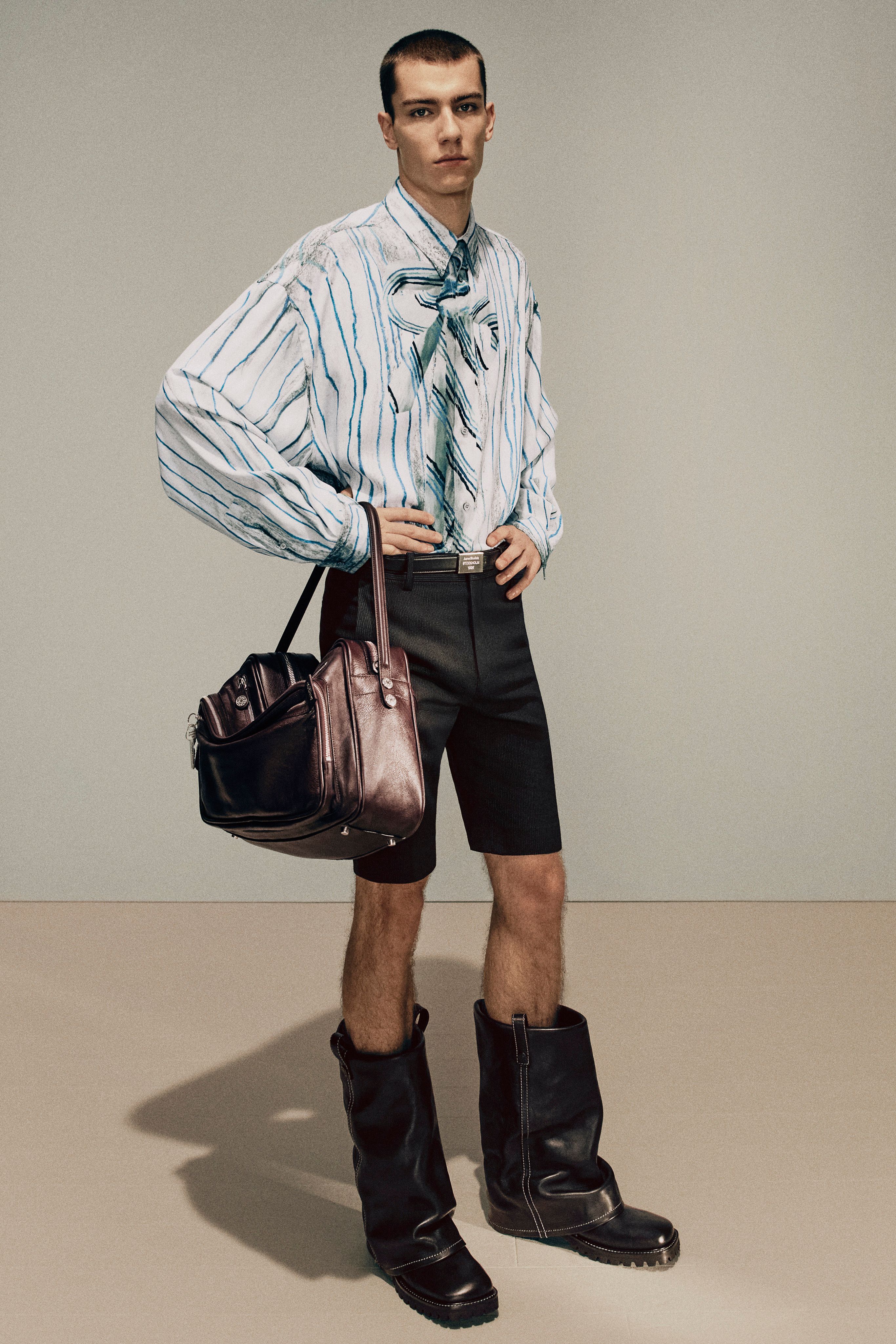 Pedro Pascal’s Knee-High Leather Boots Broke My Brain