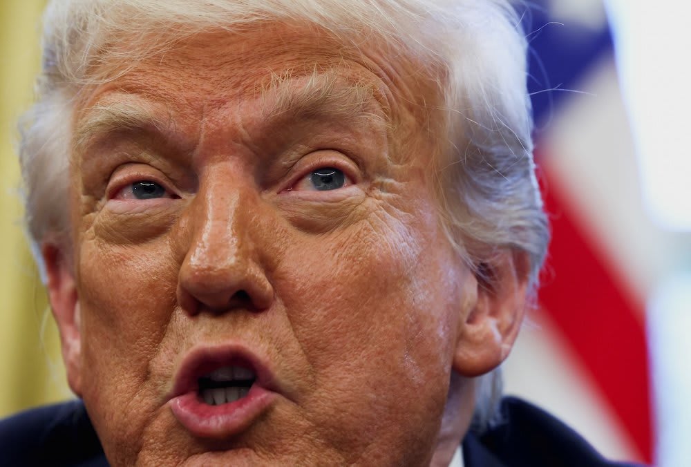 'Disgusting fascism': Experts warn White House 'openly mocking' courts ...