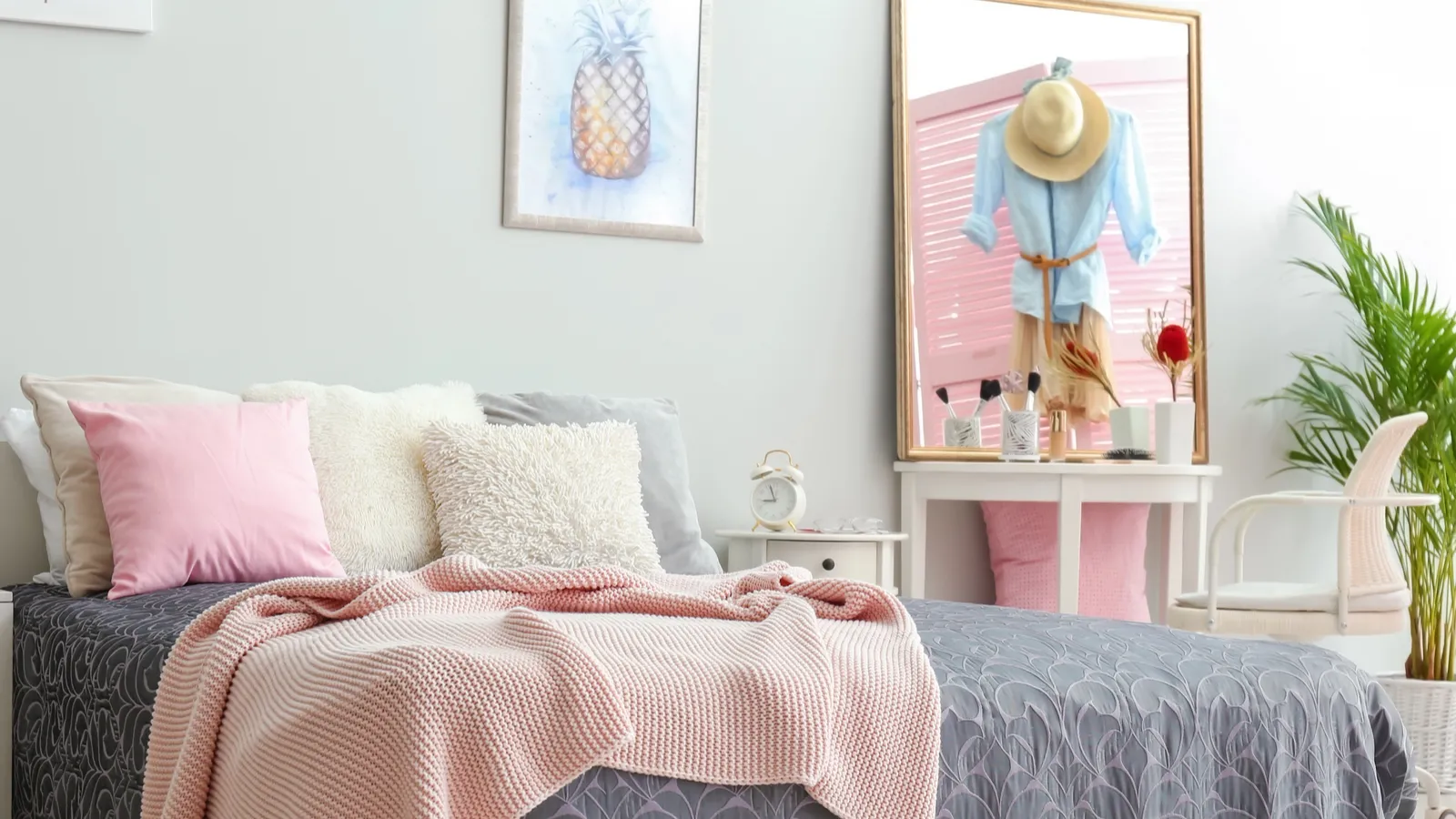 Pastel Core Is the Spring Aesthetic Now