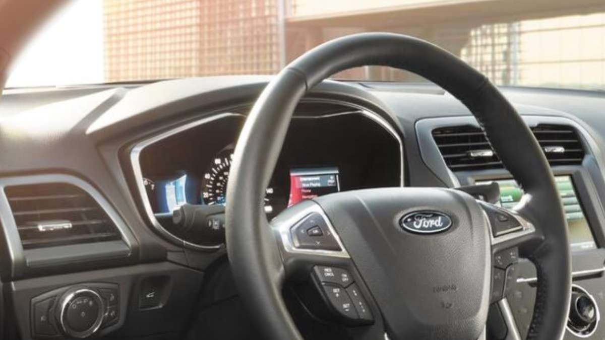 Ford recalls nearly 1.1 million vehicles due to rear camera malfunction