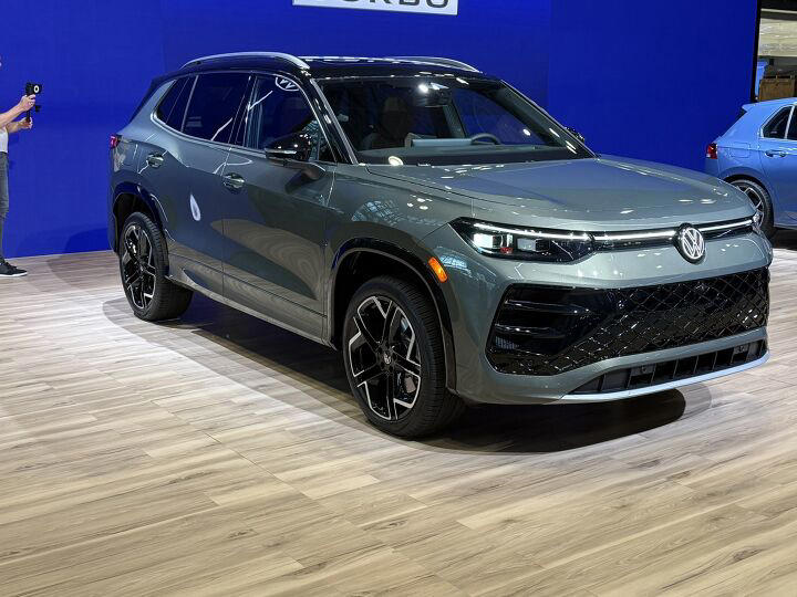 Volkswagen debuts Tiguan Turbo at 2025 New York Auto Show