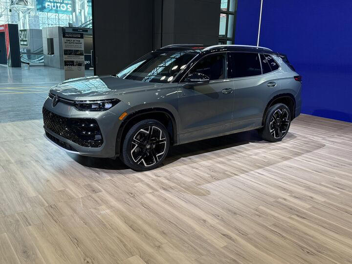 Volkswagen debuts Tiguan Turbo at 2025 New York Auto Show