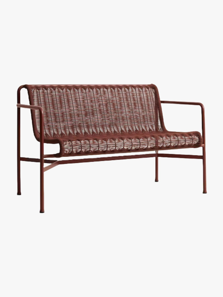 The Best Outdoor Furniture Stores for Optimizing Your Backyard Space