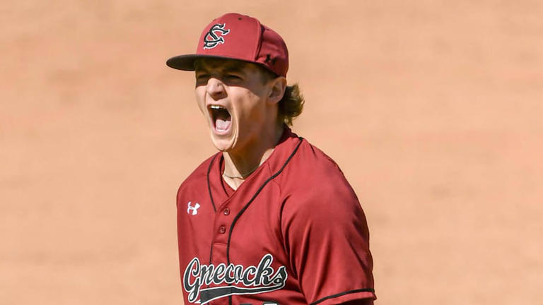 South Carolina Picks Up Back to Back Wins Over Ole Miss