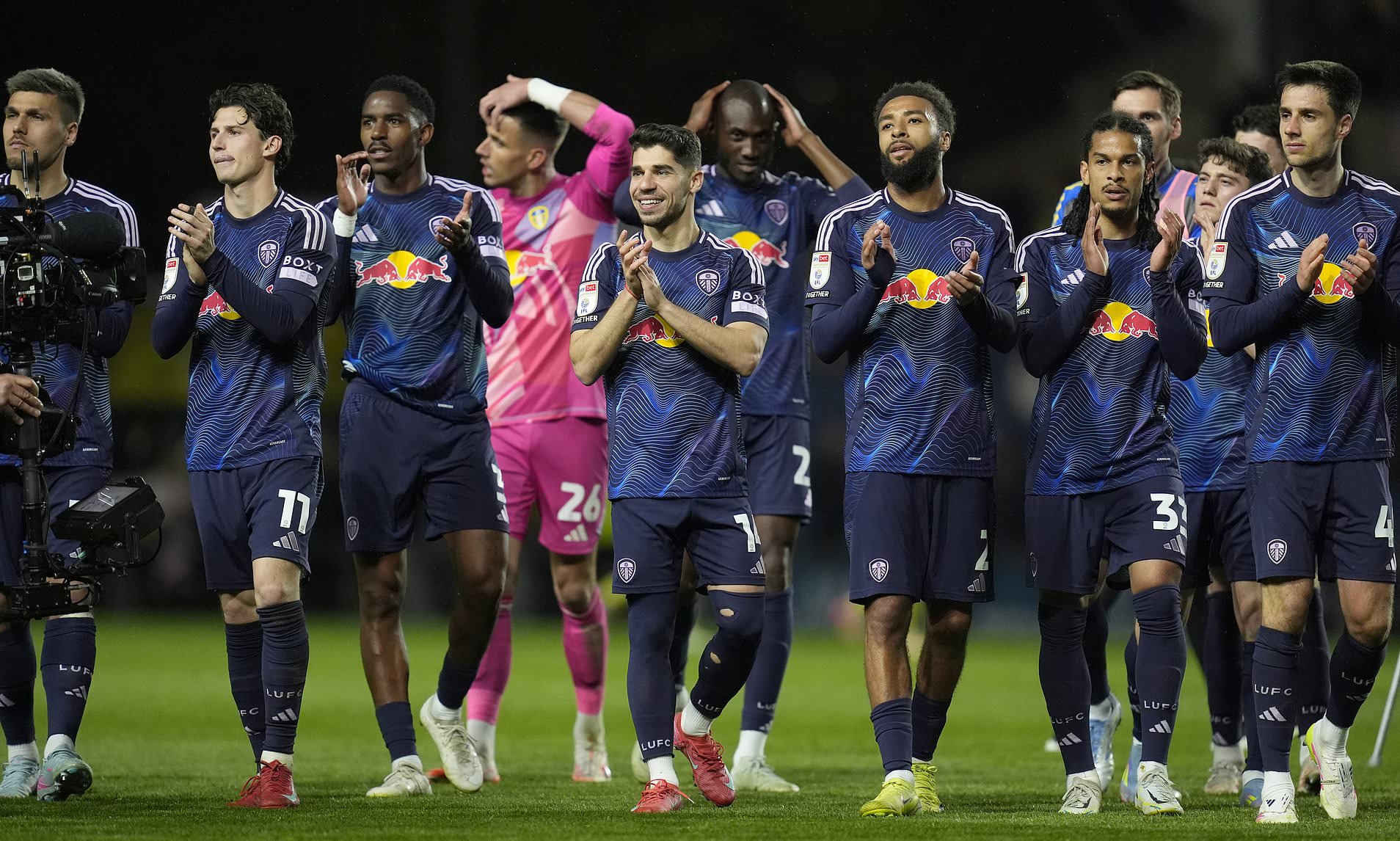 Oxford 0-1 Leeds: Daniel Farke's side close in on promotion to Premier ...