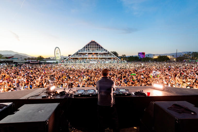 Coachella Livestream Schedule: How and When to Stream the Weekend 2 ...