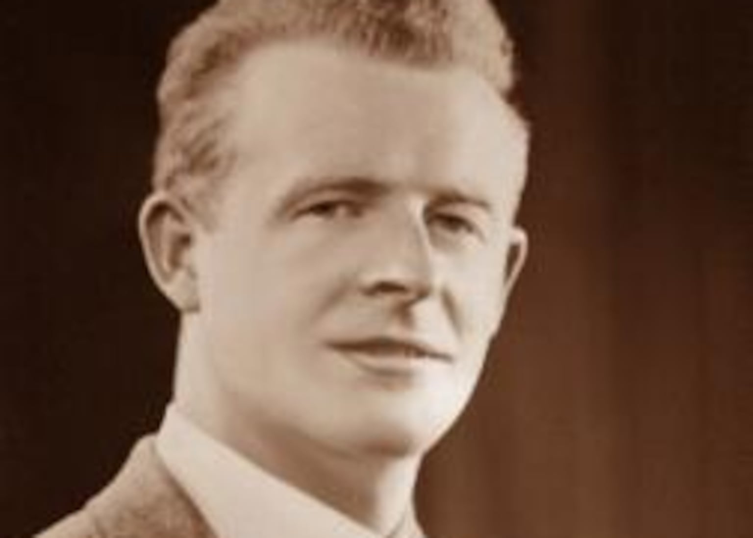 ‘I’m stuck between two priests’: Frank McManus on how his family ...