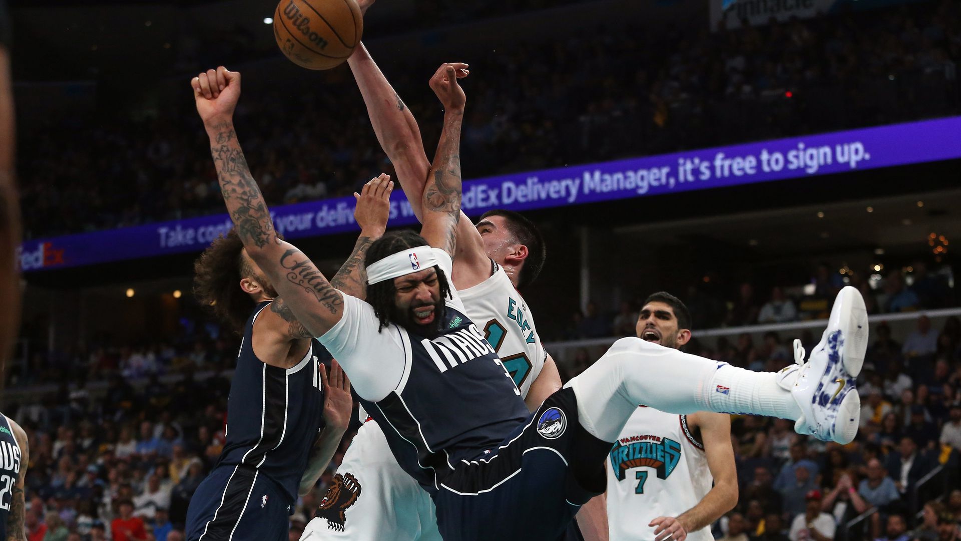 Player Grades: Looking back at the Mavericks’ season-ending 10-120 loos ...