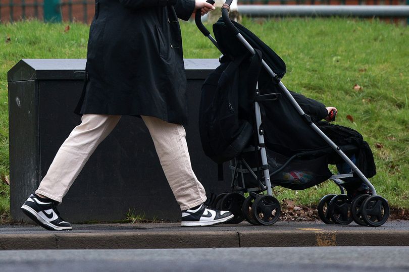 Woman asks if she 'did the right thing' after calling police on man ...