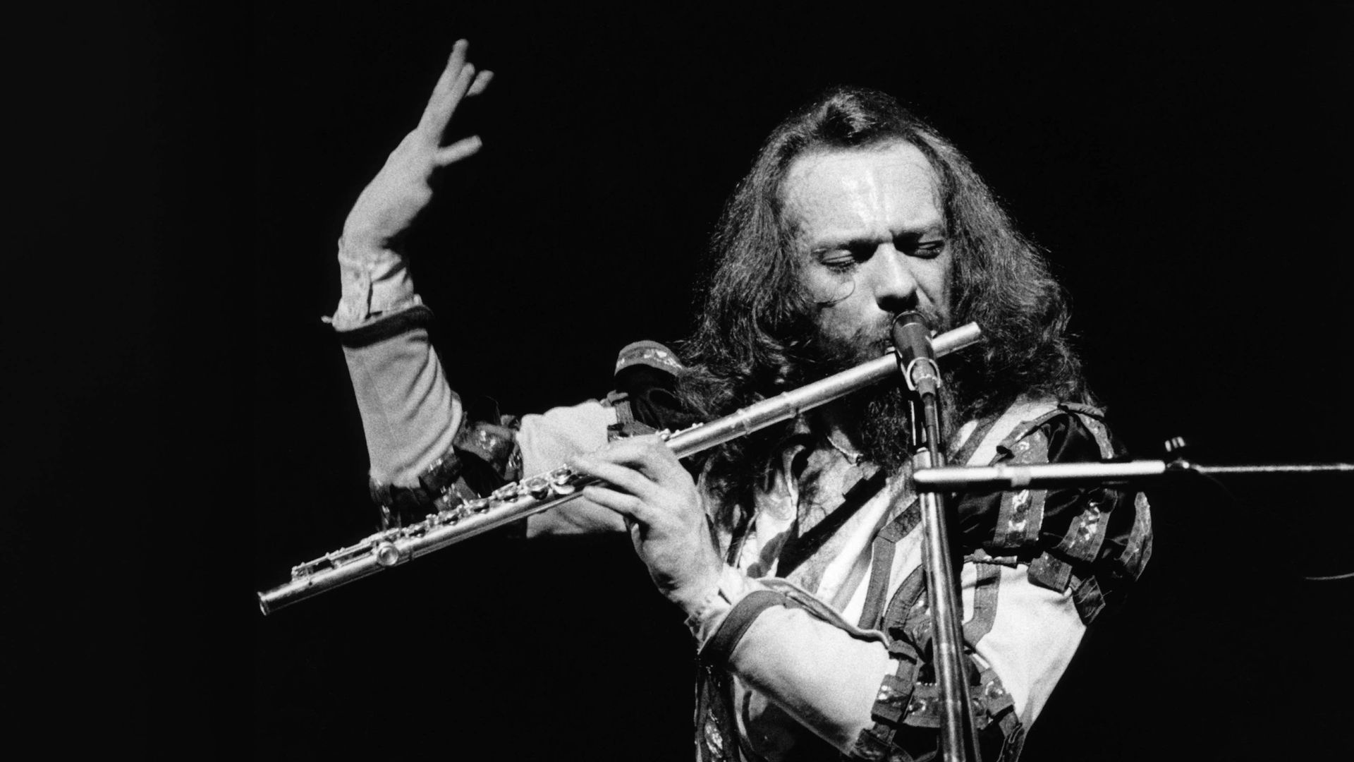“The flute just looked nice and shiny!”: How Jethro Tull's Ian Anderson ...