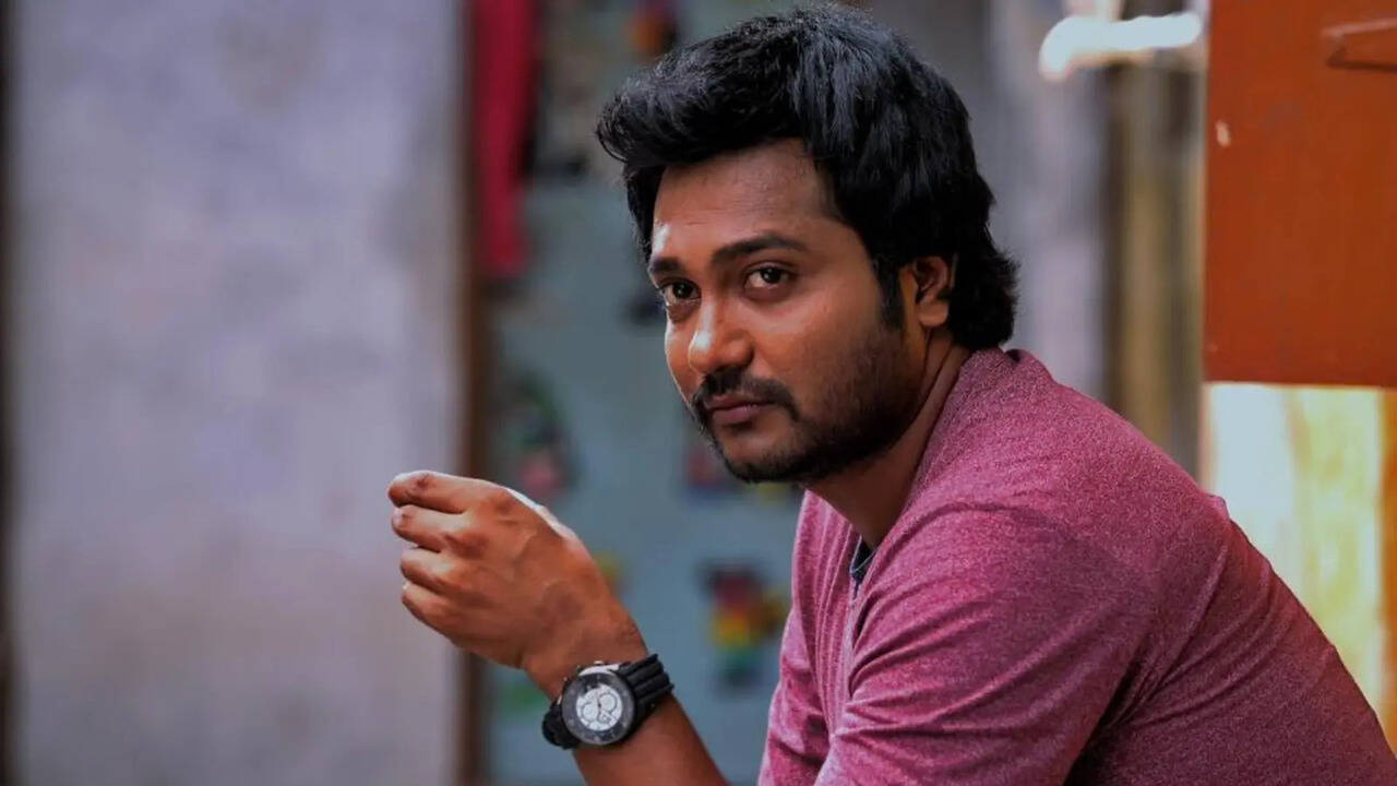 Bobby Simha's Driver Rams Car Into 6 Vehicles In Chennai, Arrested ...