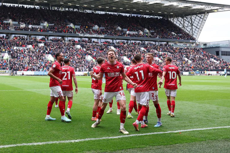 Rob Dickie: Bristol City defender on Sunderland screamer, play-off race ...