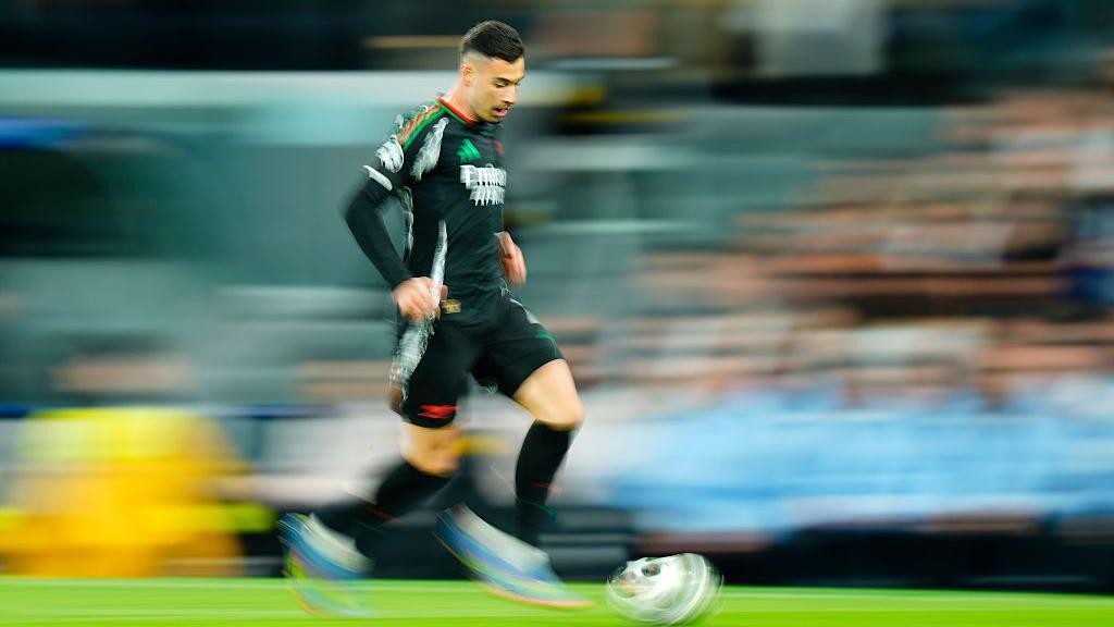 Fast breaks key to Arsenal's fine run