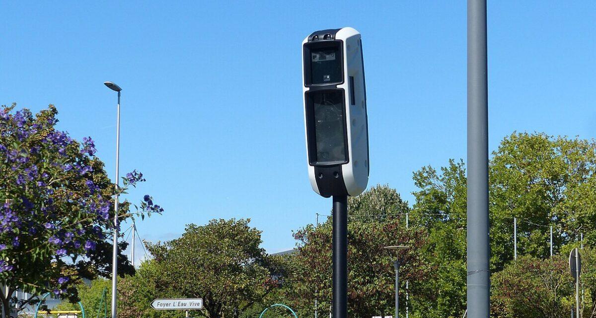 Attaqué fin 2024, ce radar tourelle près de Lyon va reflasher les ...