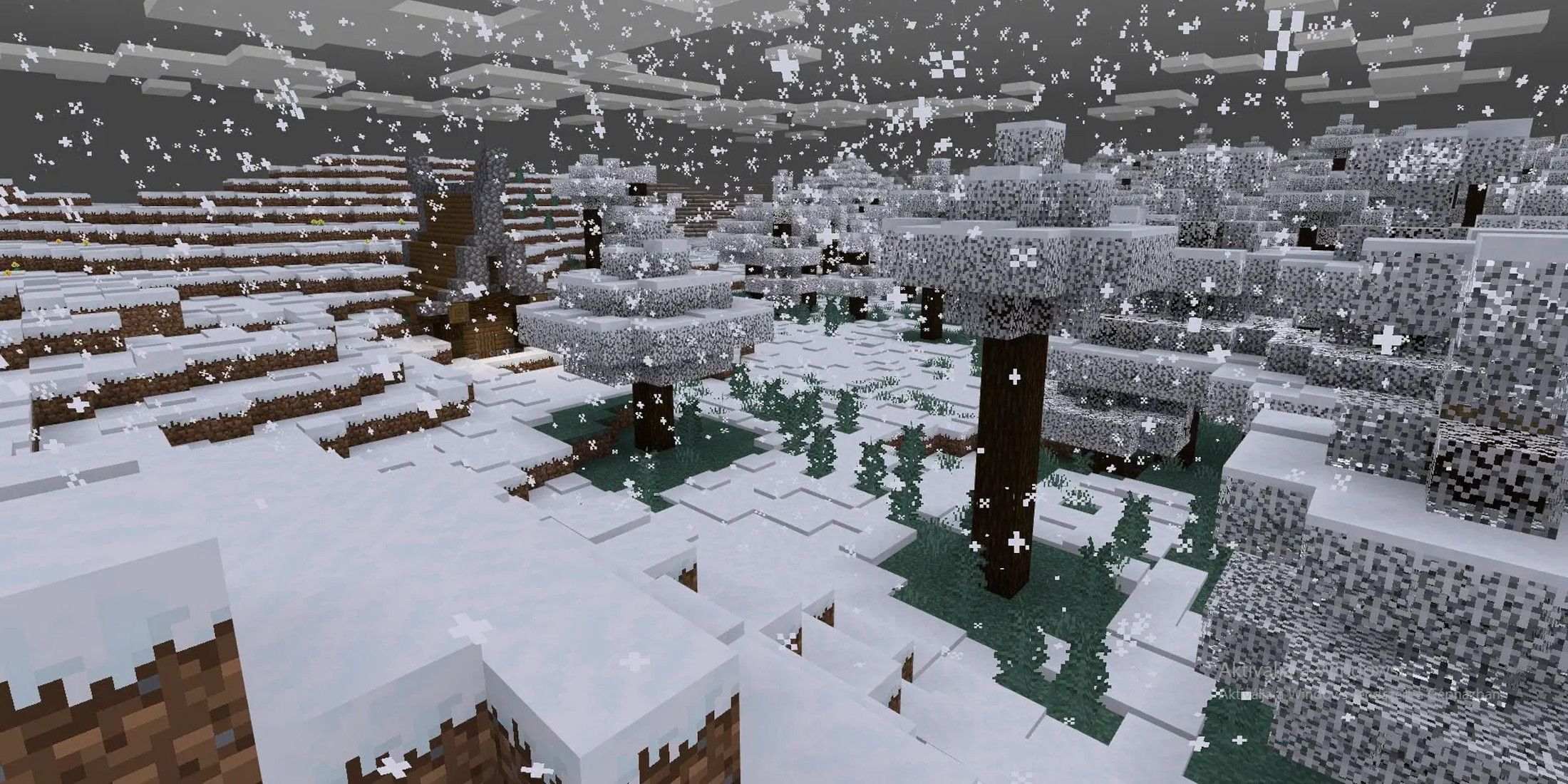 Minecraft Player Builds Working Ski Lift Using Updated Leash Mechanics