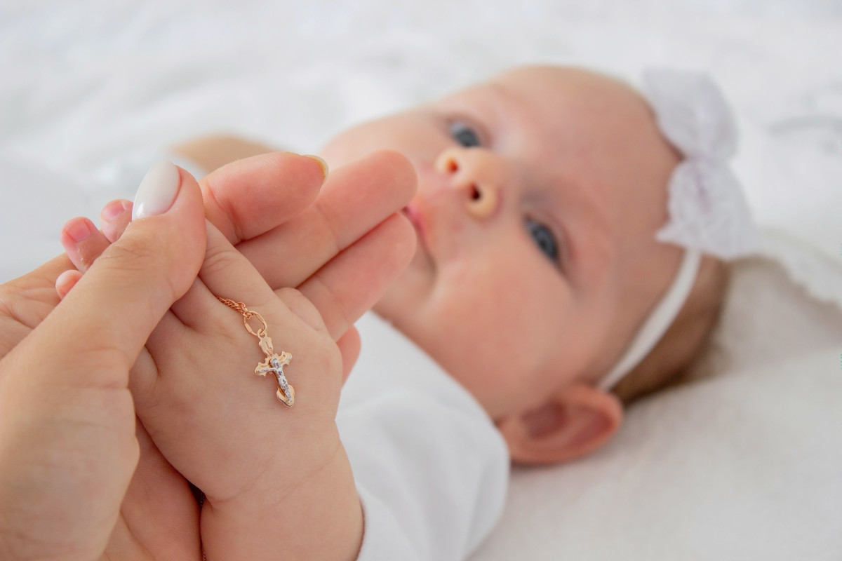 75 ‘Catholic Chic’ Baby Names and Their Meanings for a Classic-Yet ...
