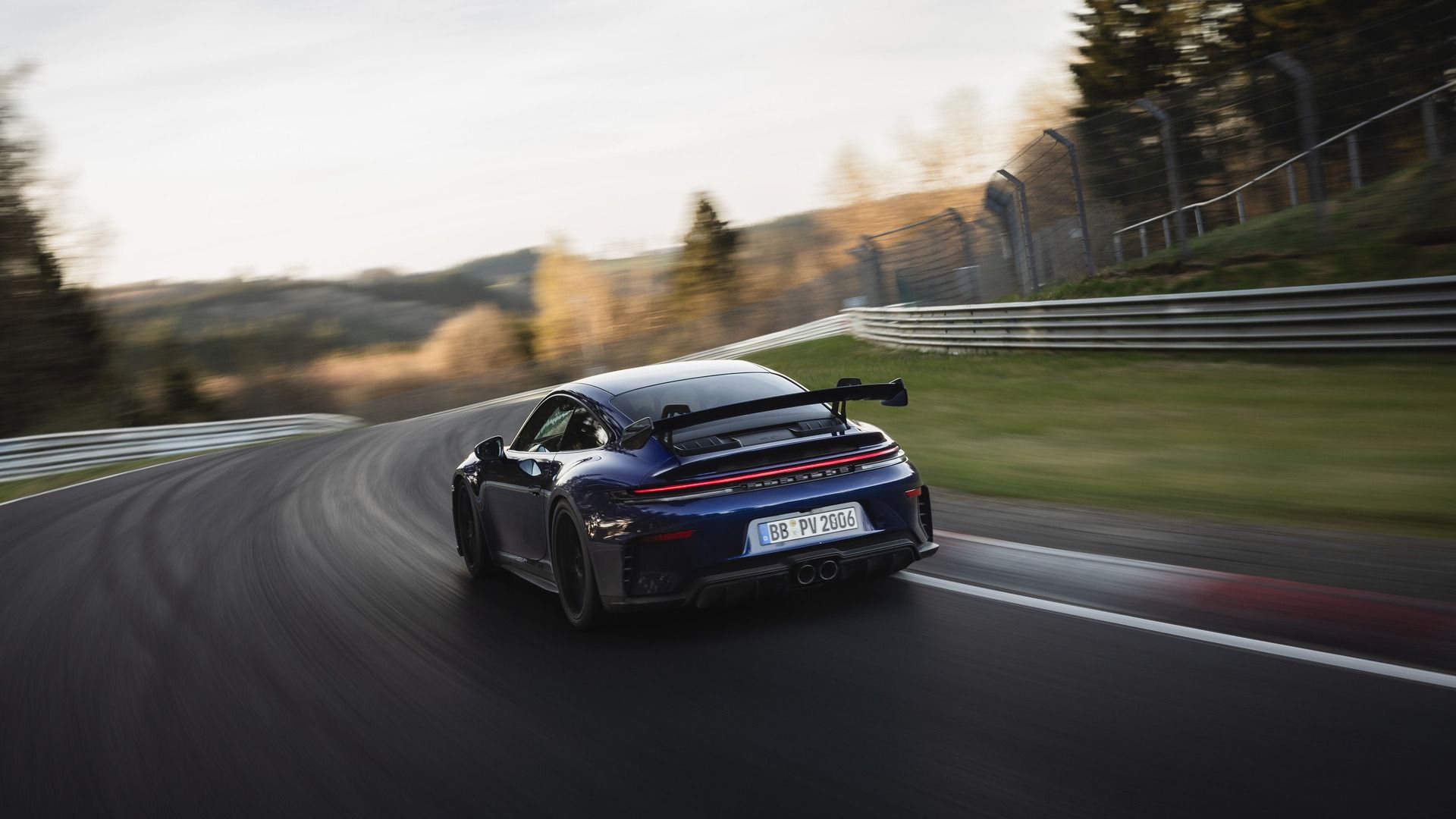 Porsche's Active Rear Diffuser Patent Is 10 Years In The Making