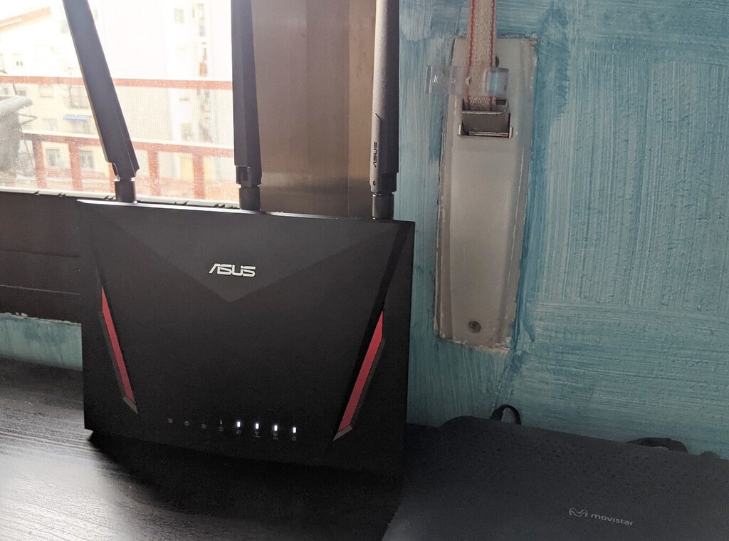 Cómo configurar el router desde el móvil y no morir en el intento