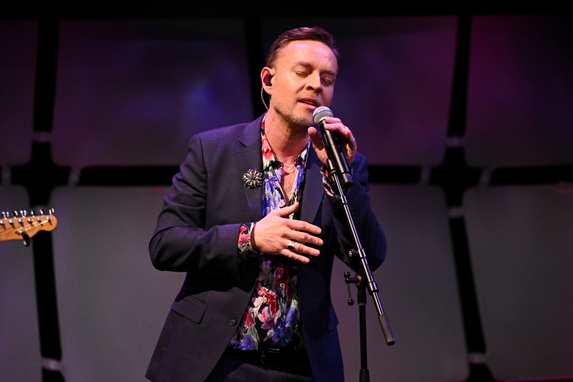 90s singer reveals he 'could have died' after waking up in pool of blood