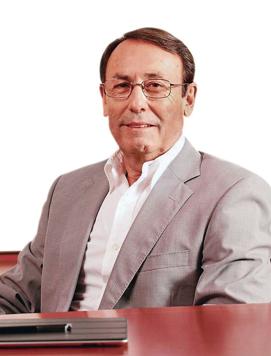 Eduardo Elberg elige a sus dos directores en Astara en Madrid